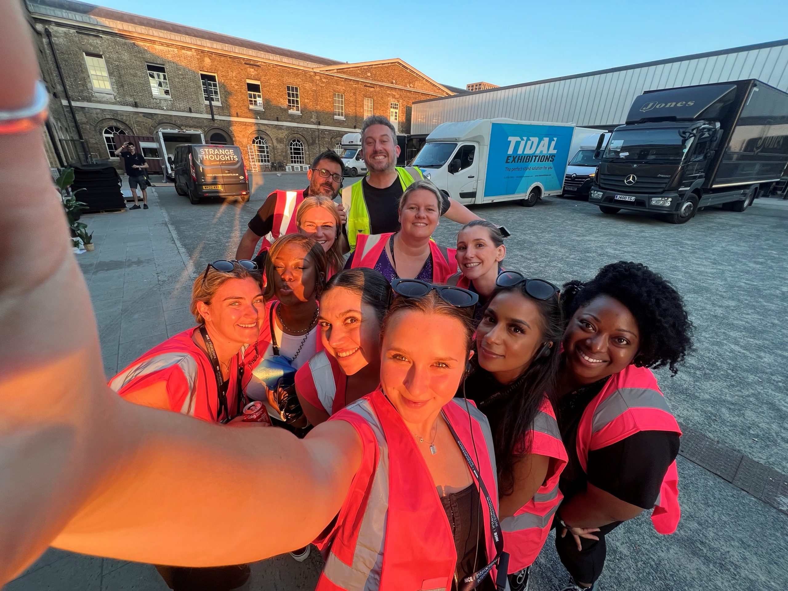 Member Feature: Team - Evcom